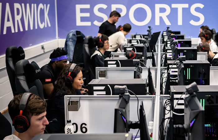 Esports birthday packages, bootcamps & away days